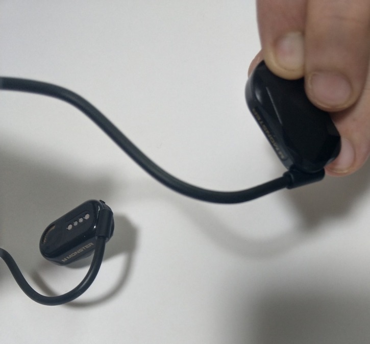 【Monster Aria Free レビュー】安価なオープンイヤー(空気伝導)イヤホンでは当たりかも！？軽いし音質も良さげです ...